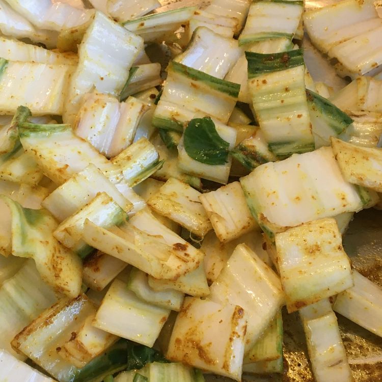 Blettes sautées au curry - Préparation et cuisson : 15 minutes ! - verdira